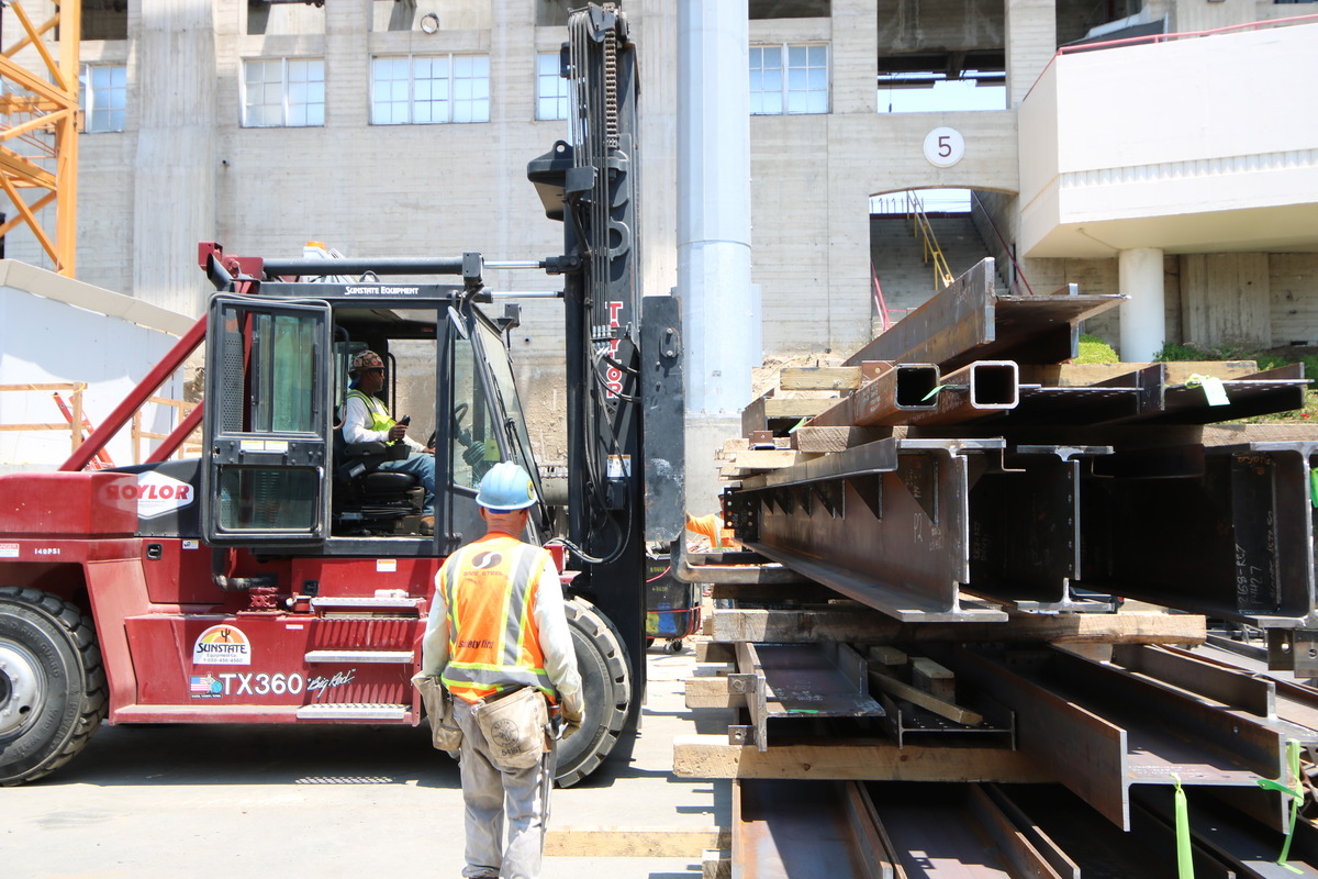 ClockShark Review: Its Comparison to ExakTime for Time Management